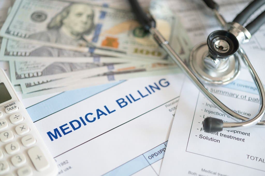 Expert warns to never pay a hospital bill before checking 3 things