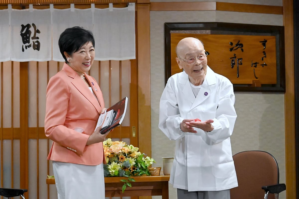 Sushi master Jiro Ono turns 100, still not retiring