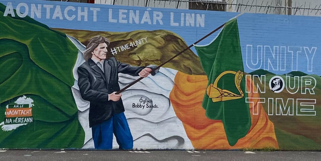 What Belfast's changing murals can tell us about peace