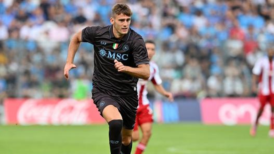 Lecce-Napoli, le formazioni ufficiali: Conte rilancia Lucca, Di ...