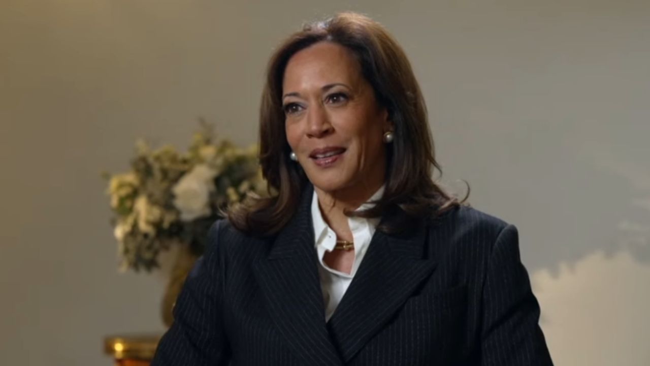 Kamala Harris reagiert mit Ironie auf eine Umfrage, die Dwayne Johnson ...