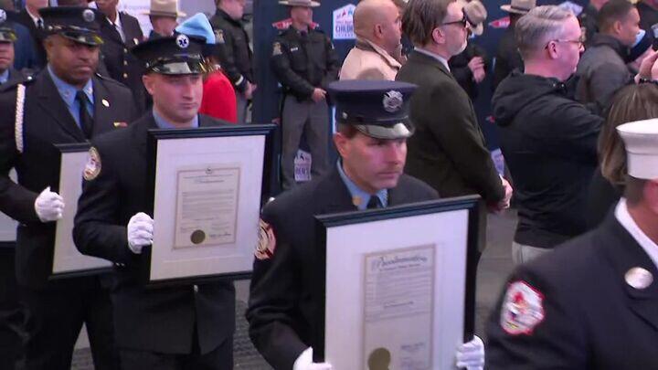 Jon Stewart champions heroes at National First Responders Day event in ...