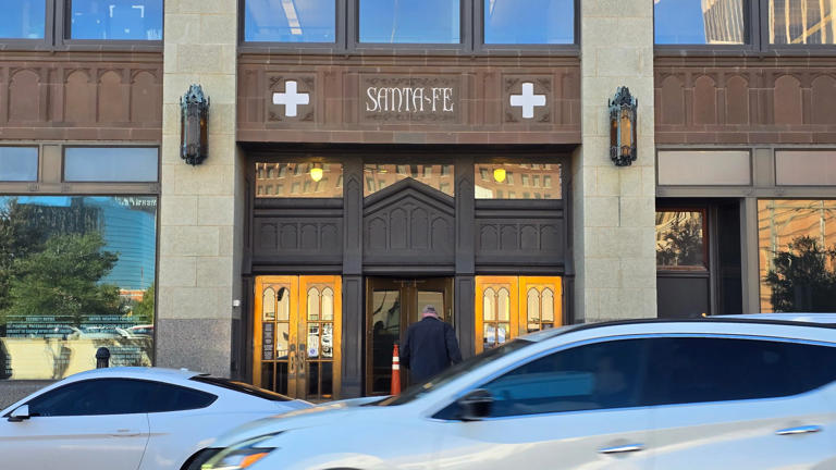 Low turnout marks early voting in Potter and Randall counties