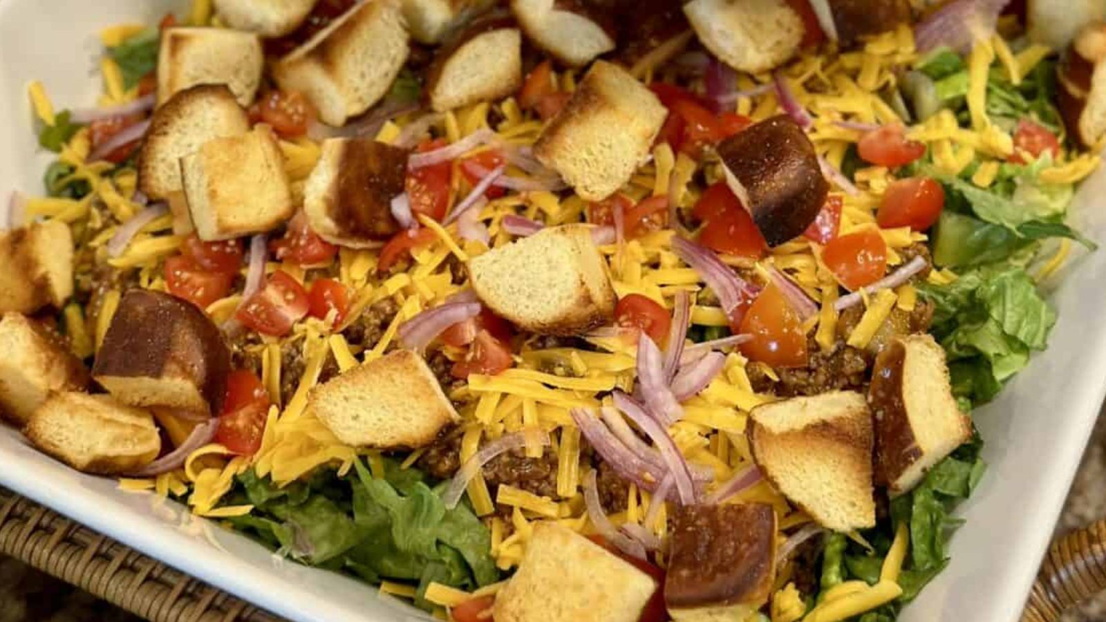 14 cheeseburger dishes that go way beyond classic