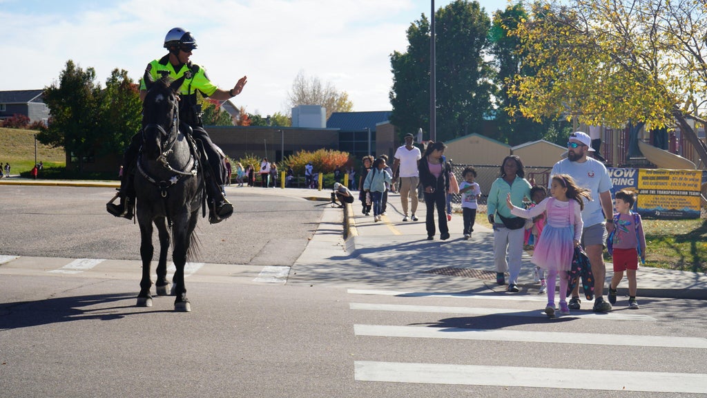 Mounted patrol as crossing guards help Colorado kids get some safely ...