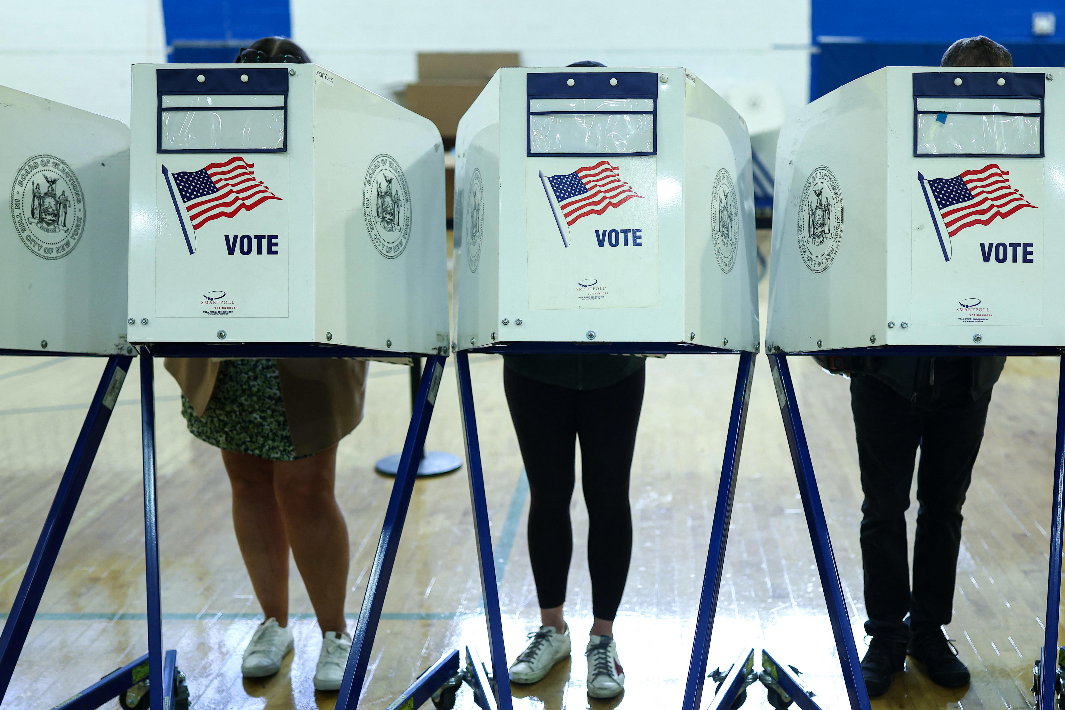 New York City votes early in record numbers ahead of Nov. 4 mayoral ...