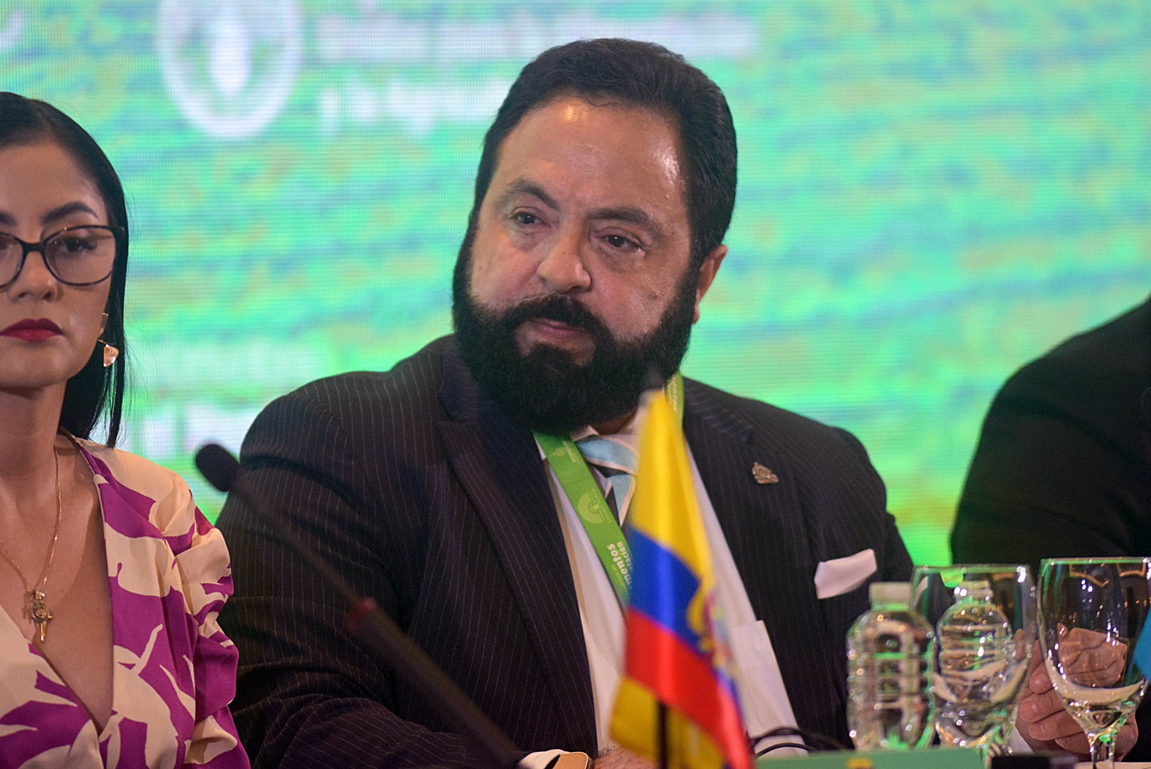 La oposición prorroga el período de sesiones ordinarias del Parlamento ...