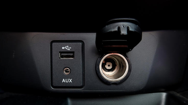 Never Plug These 5 Things Into Your Car's 12V Socket