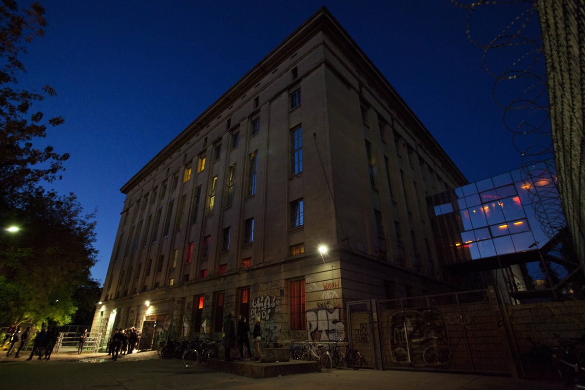 Mega-Star legt im Berghain auf – doch Stammgäste sind gespalten