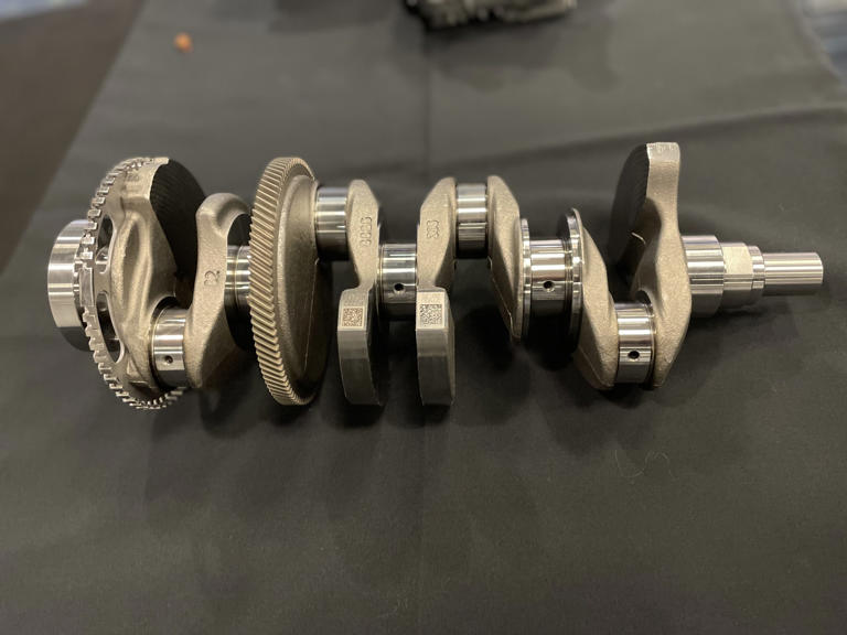 Stellantis' All-new 2.0-liter Hurricane 4 Turbo Engine Packs Big Power ...