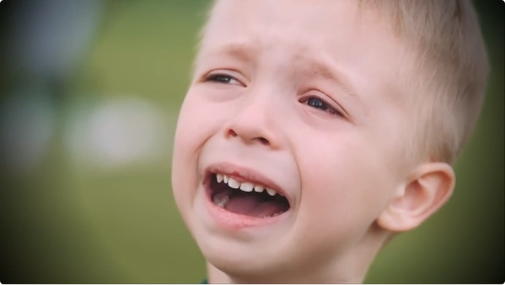 Rude Mom and Obnoxious Kid Get Instant Karma at Burger King