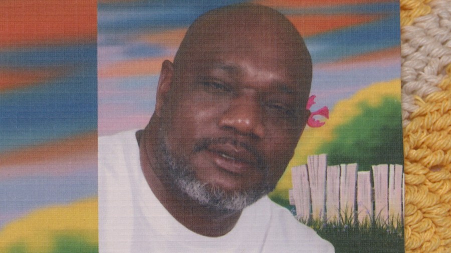 Loved ones of Carlos Dewayne Hill seek justice after fatal Marshall ...