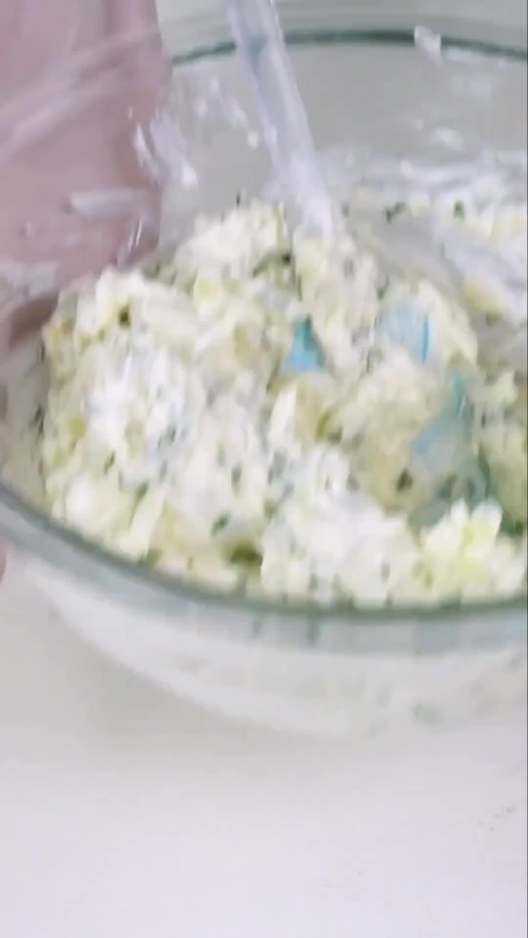 Copas de carne picada con crema de ajo: aprende cómo hacerlo paso a ...