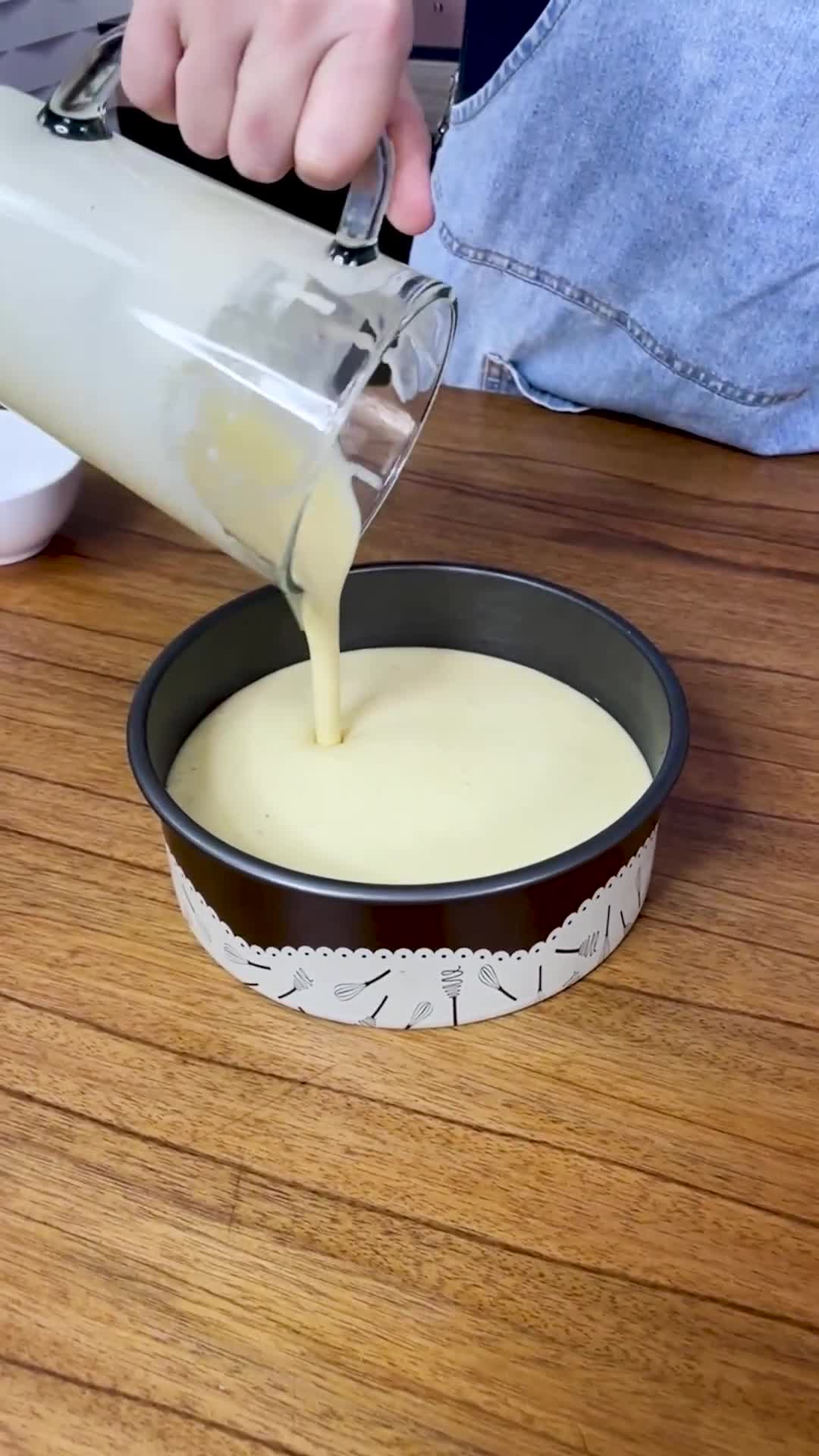 3 ingredientes y ¡nada de harina! ¡Haz este postre hoy mismo!