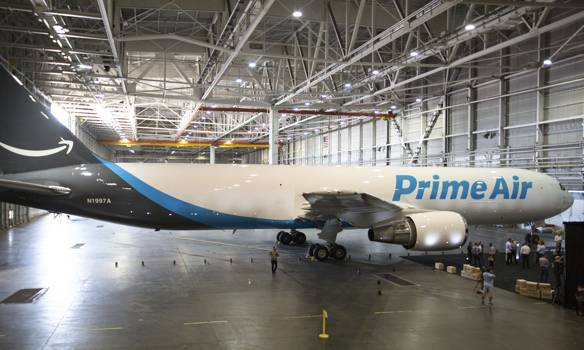 Amazon Announces a 4% Workforce Reduction, Cutting 14,000 Jobs. Here's ...