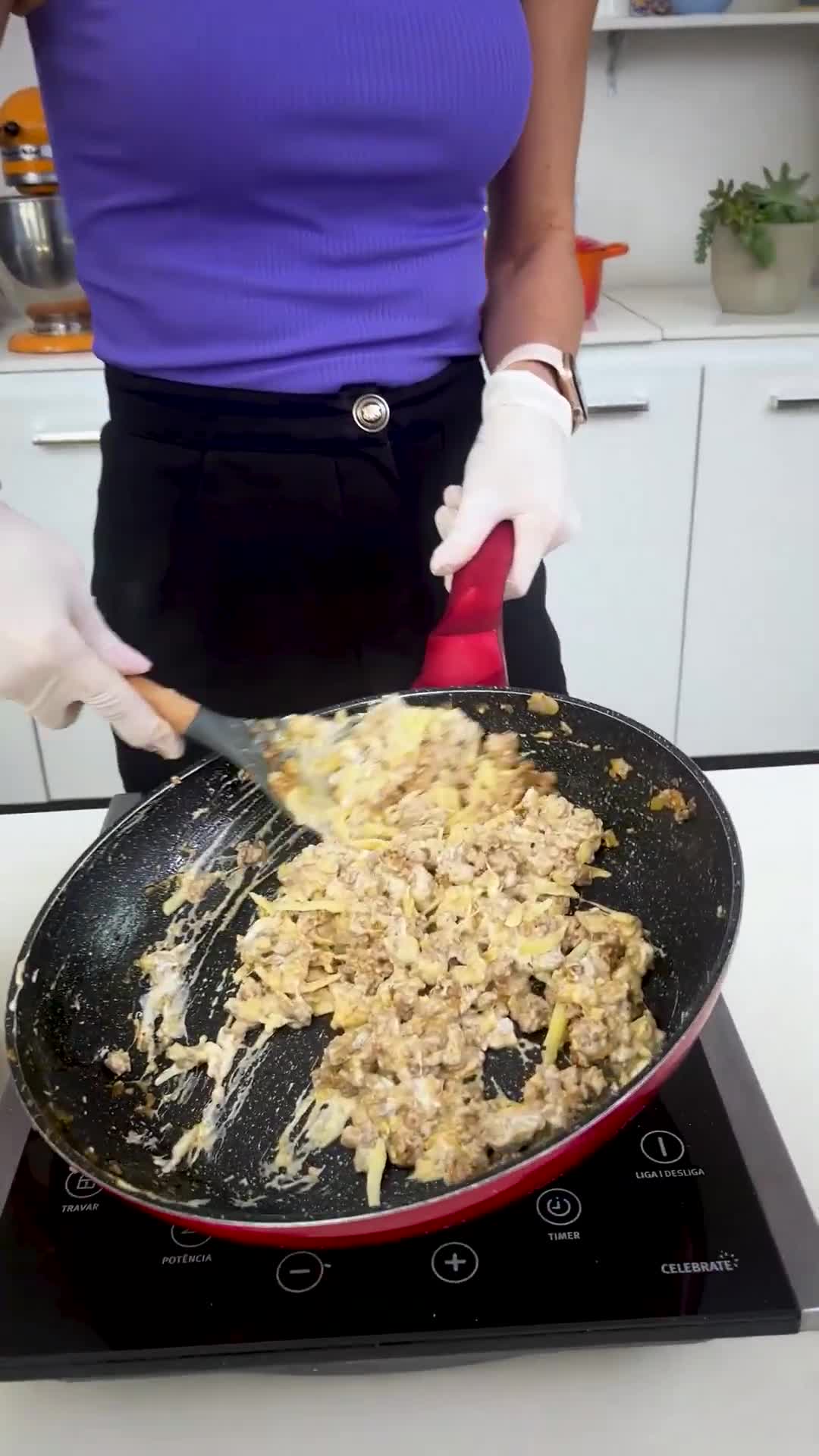 Carne moída cremosa na abóbora! Prato chique gastando pouco! 🤑