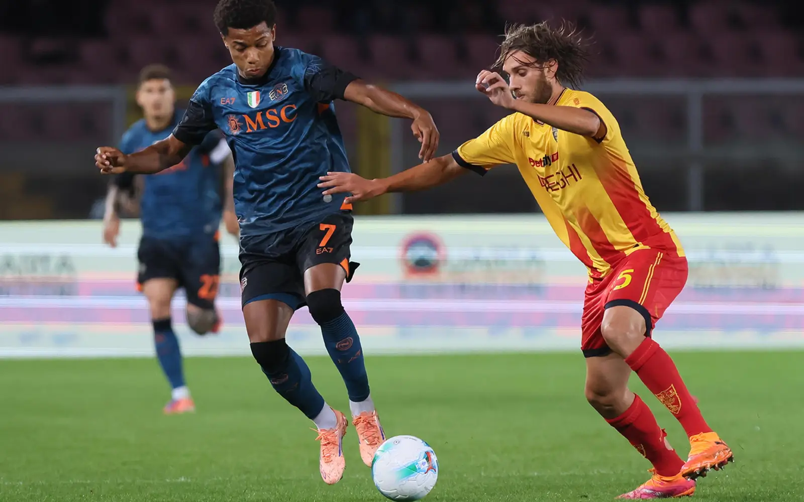 Napoli 3 points clear at Serie A summit after win at Lecce