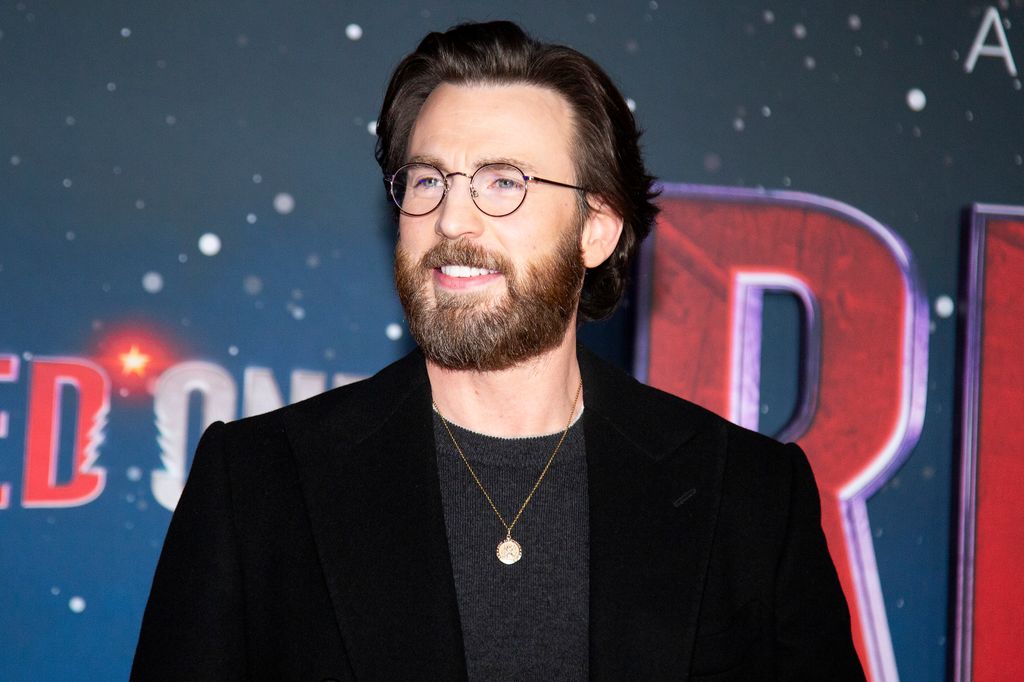 Chris Evans becomes a dad as he welcomes baby with wife Alba Baptista ...