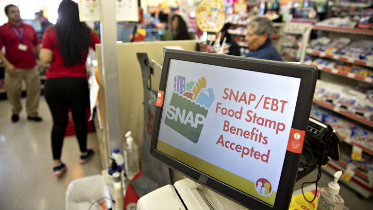SNAP benefits in Arizona will not be issued in November: Here's what to ...