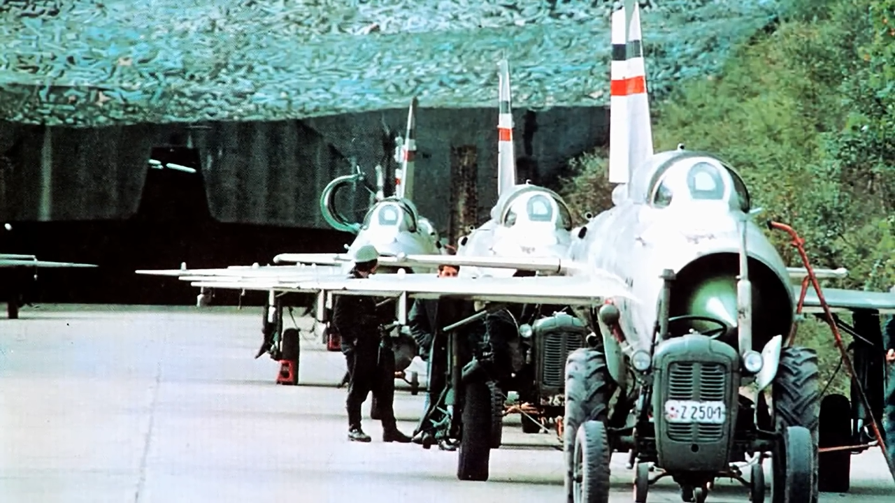 Nuclear Ghost Bases & Hypersonic Weapons: The Secret Geopolitical Map ...