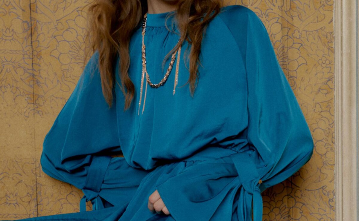 Zara lanza el vestido satinado más favorecedor del año: efecto segunda piel