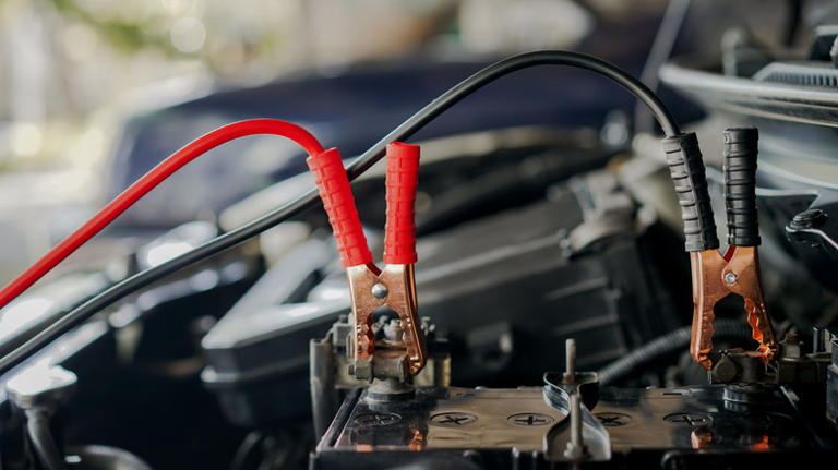 Never Plug These 5 Things Into Your Car's 12V Socket