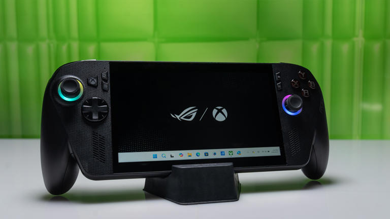 Microsoft Might Drop Multiplayer Paywall on Next-Gen Xbox