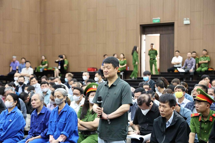 Ca sĩ Vũ Hà tham gia đánh bạc tại khách sạn Pullman như thế nào?