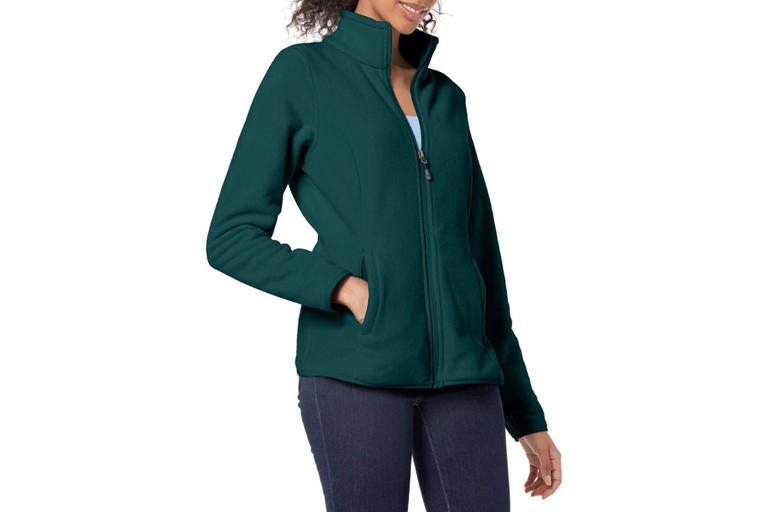 10 Fleece Jackets From Amazon That Will Keep You Warm Without ...