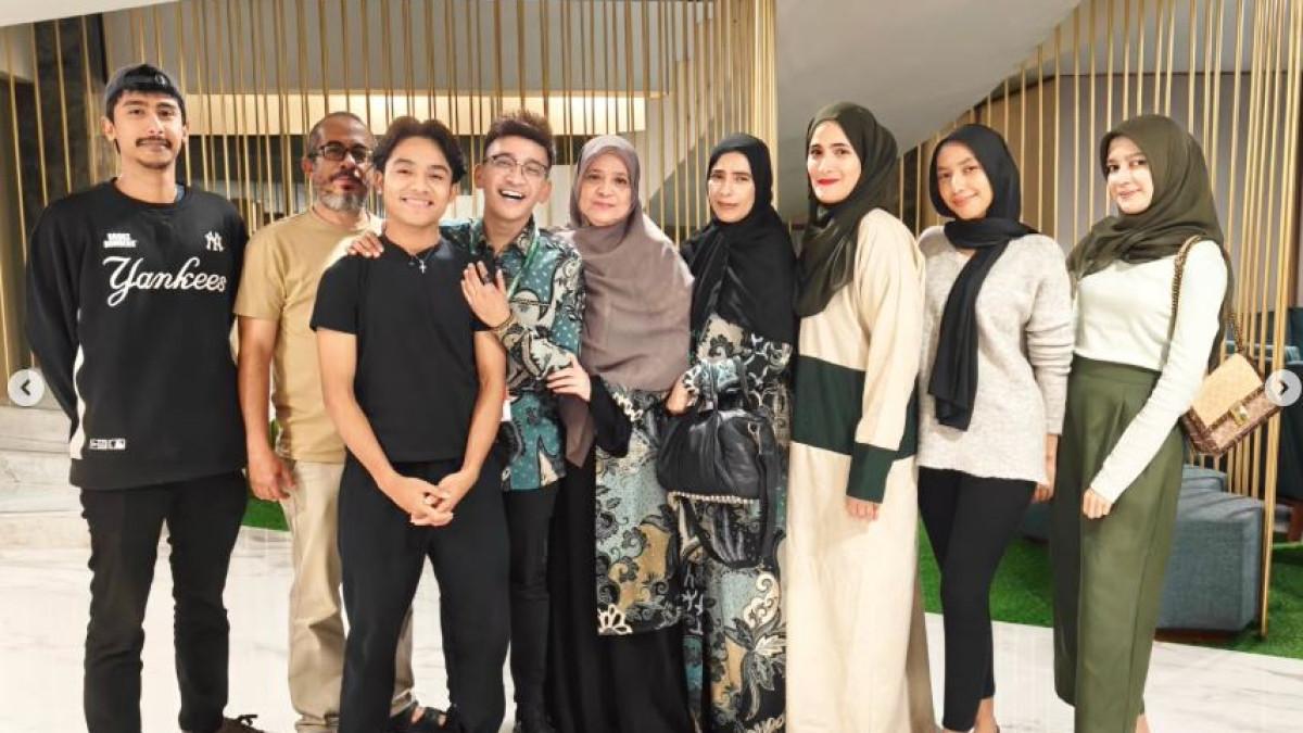 Semringah Ruben Onsu Berangkat Umrah Ke-2 Kalinya,Betrand Peto Ikut ...