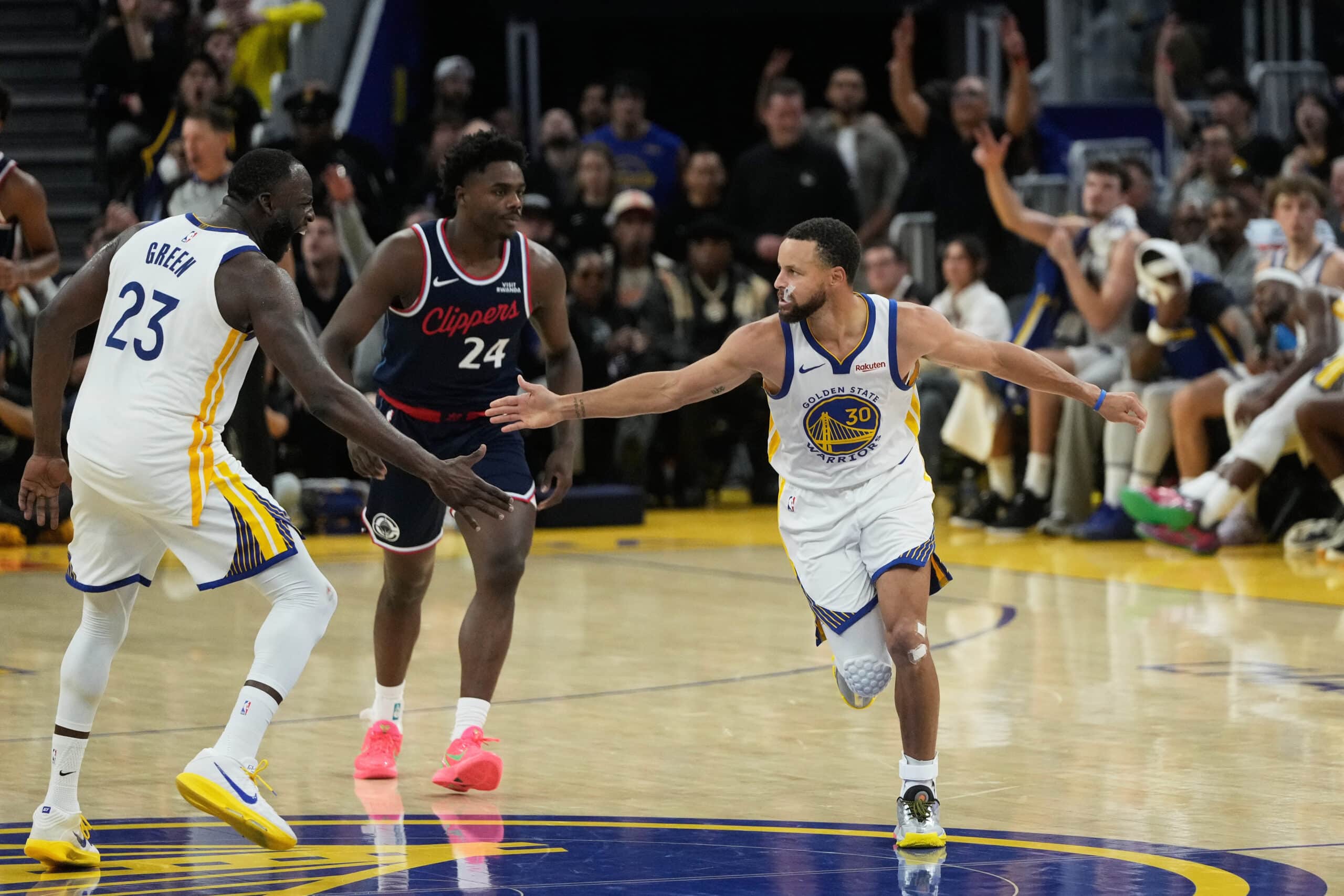 NBA: Butler, Curry provide 1-2 punch as Warriors beat Clippers