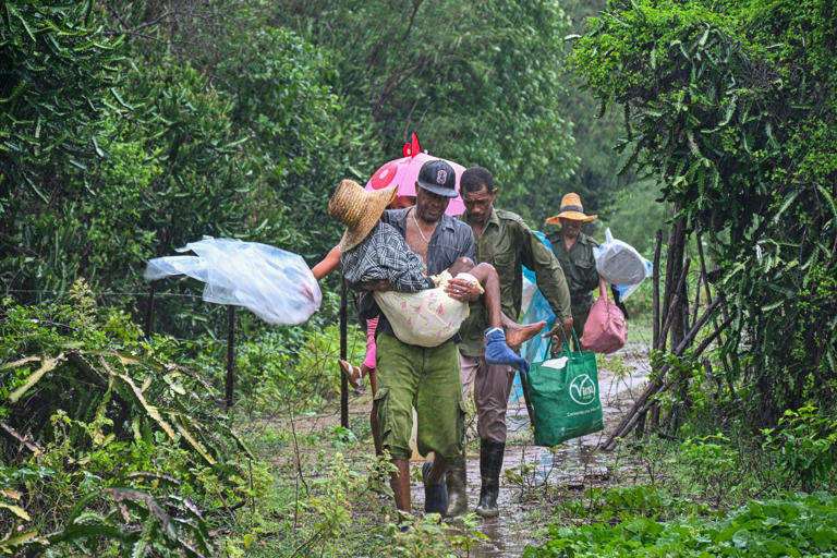 Hurricane Melissa live updates: ‘Catastrophic’ storm kills over 30 in ...