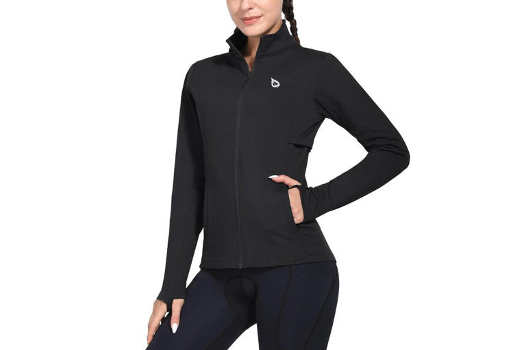 10 Fleece Jackets From Amazon That Will Keep You Warm Without ...