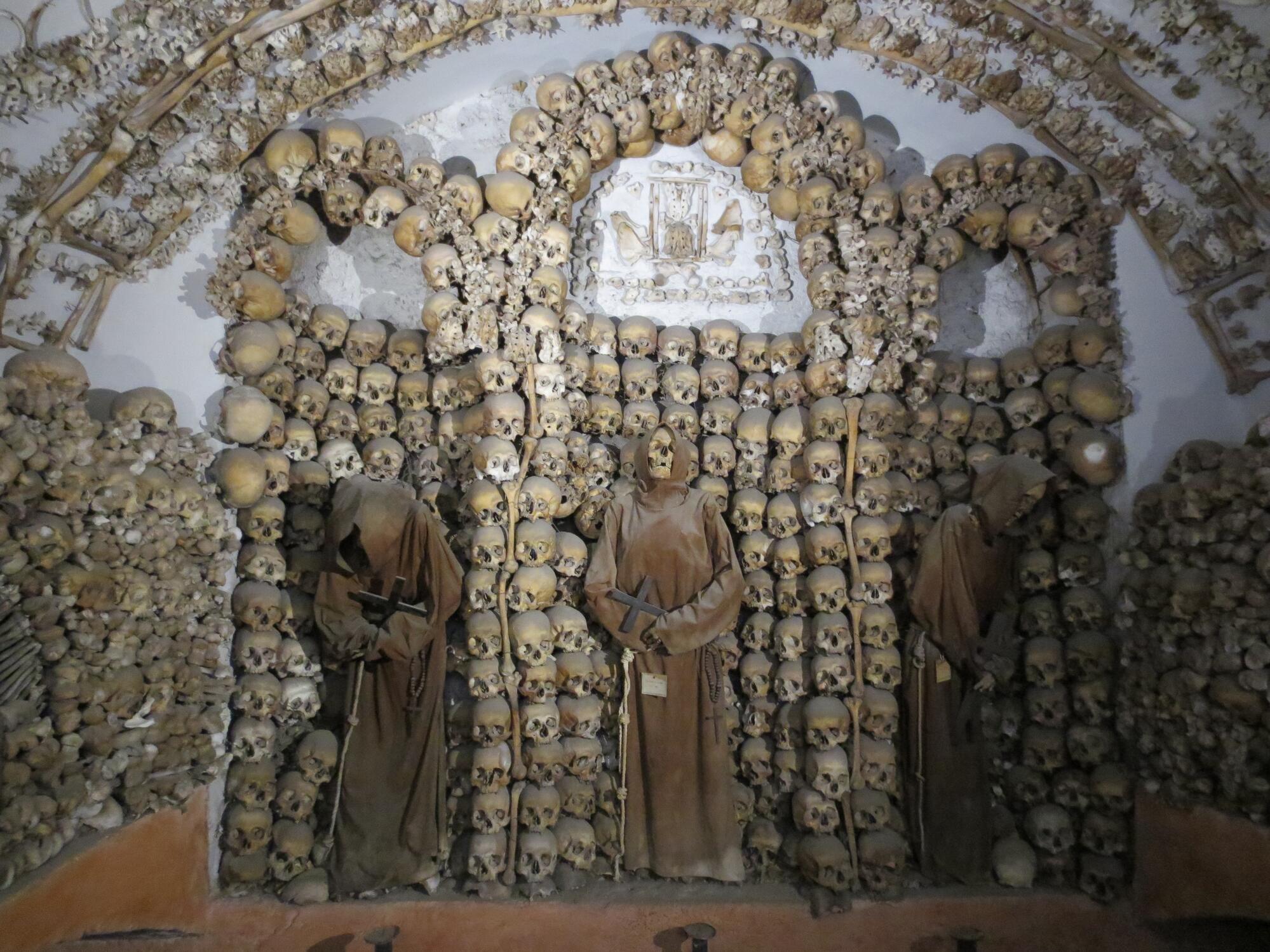 Cripta dei Cappuccini a Roma: il luogo più macabro da visitare ad Halloween