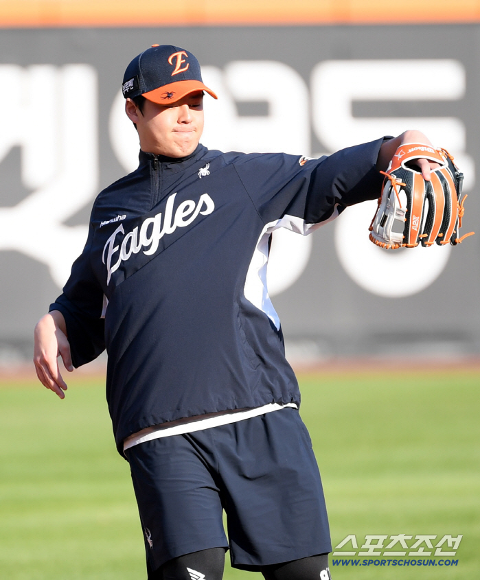 Third baseman Noh Si-hwan, who forgot his mistakes in the past two ...