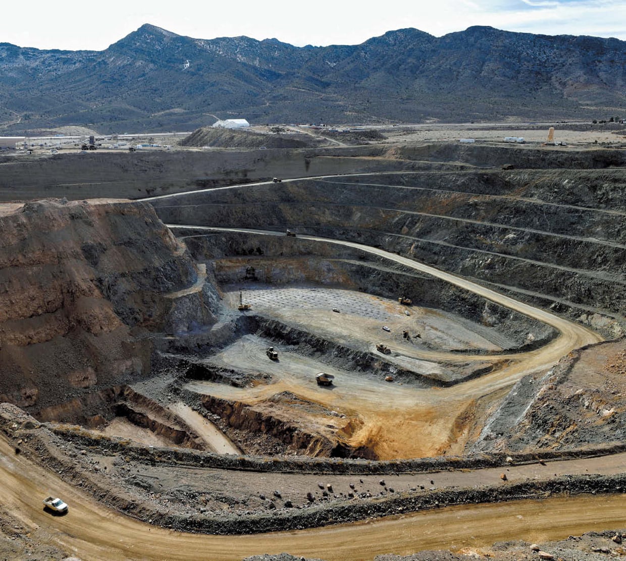 Government Turns Waste Batteries into Urban Mines for Core Minerals