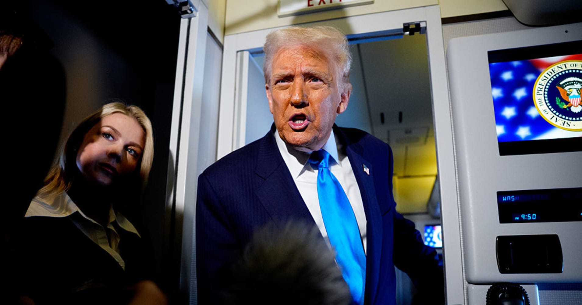 Trump signals plans to discuss Nvidia's 'super duper' chips during ...