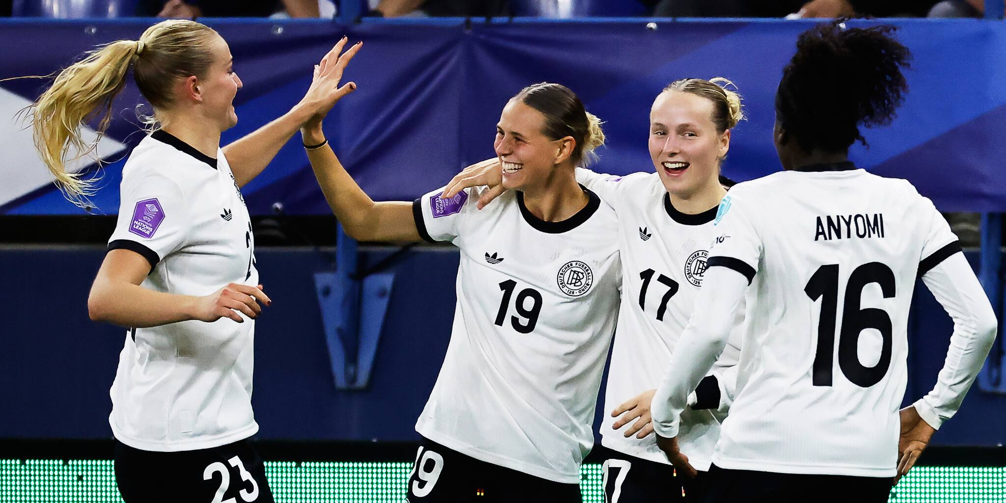DFB-Frauen zittern sich ins Finale der Nations League