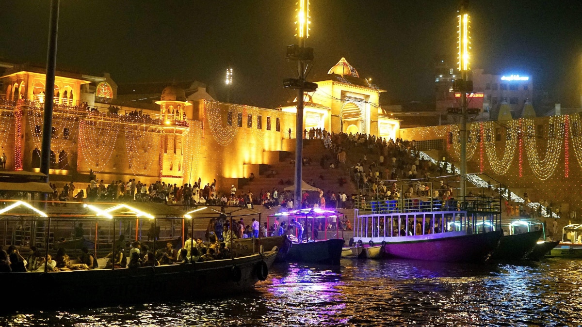 Dev Diwali 2025: Know Its Mythological Significance And Auspicious ...