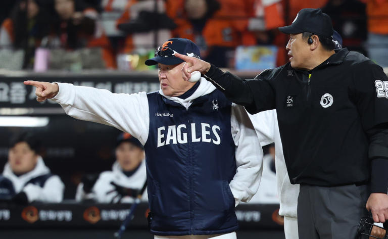 [KS3] 손주영 돕는 오지환의 ‘BQ’… 경험과 연륜이 빚은 더블플레이, LG를 깨웠다