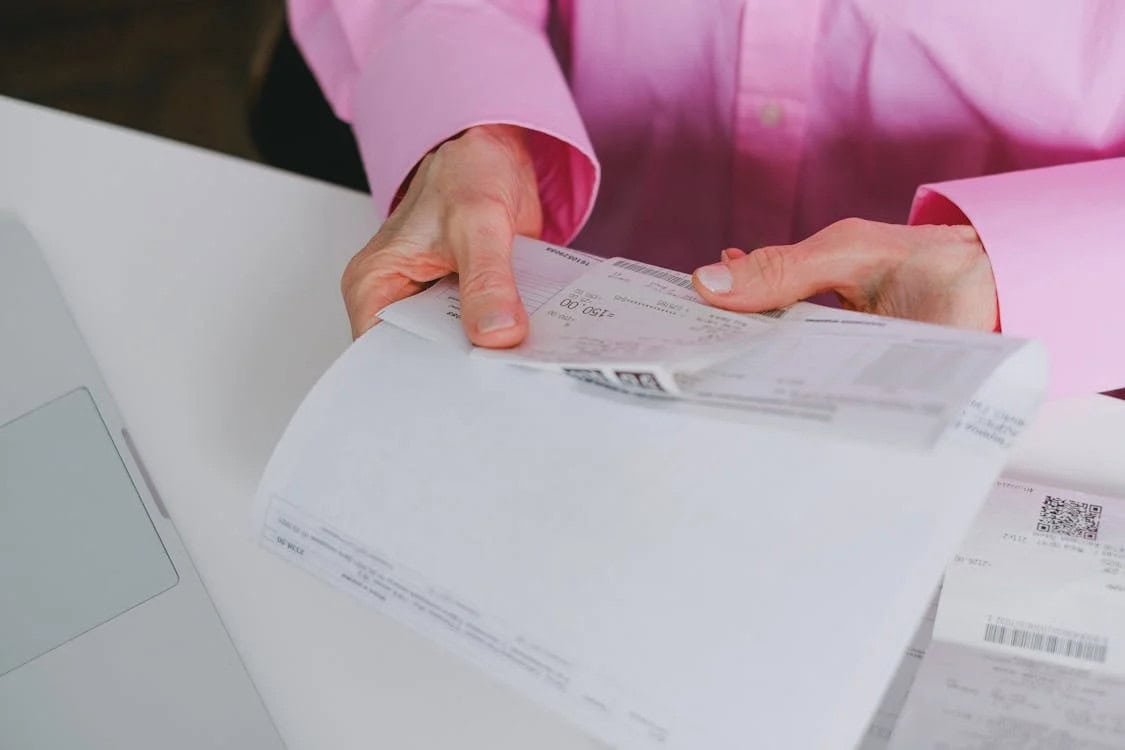 15 simple hacks to slash your electric bill quickly and easily
