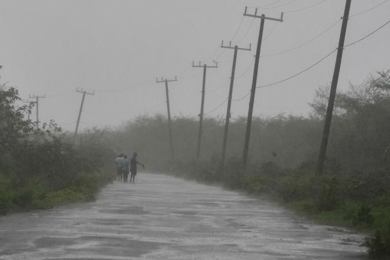 Atlantic hurricane season ends with three Category 5 storms, but no US ...