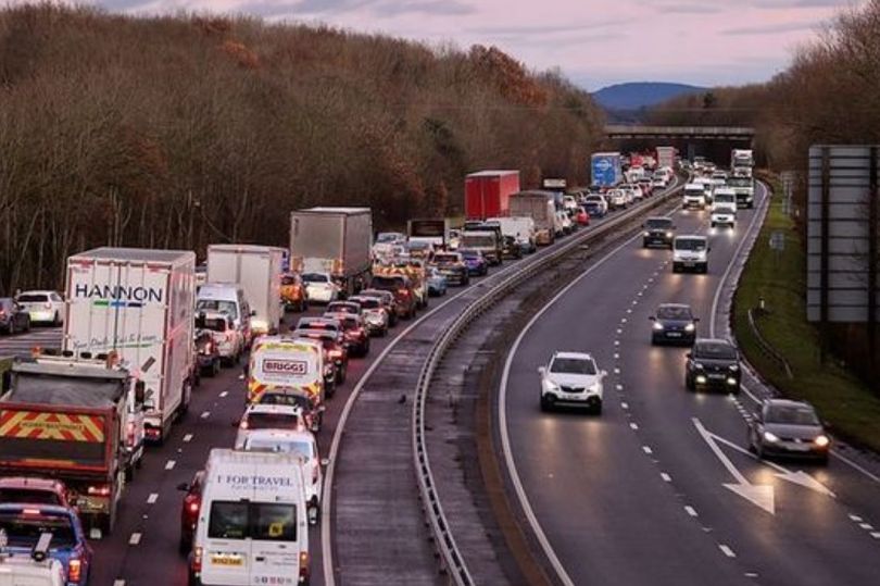 Warning over road scam sweeping UK with drivers at 'greater risk'