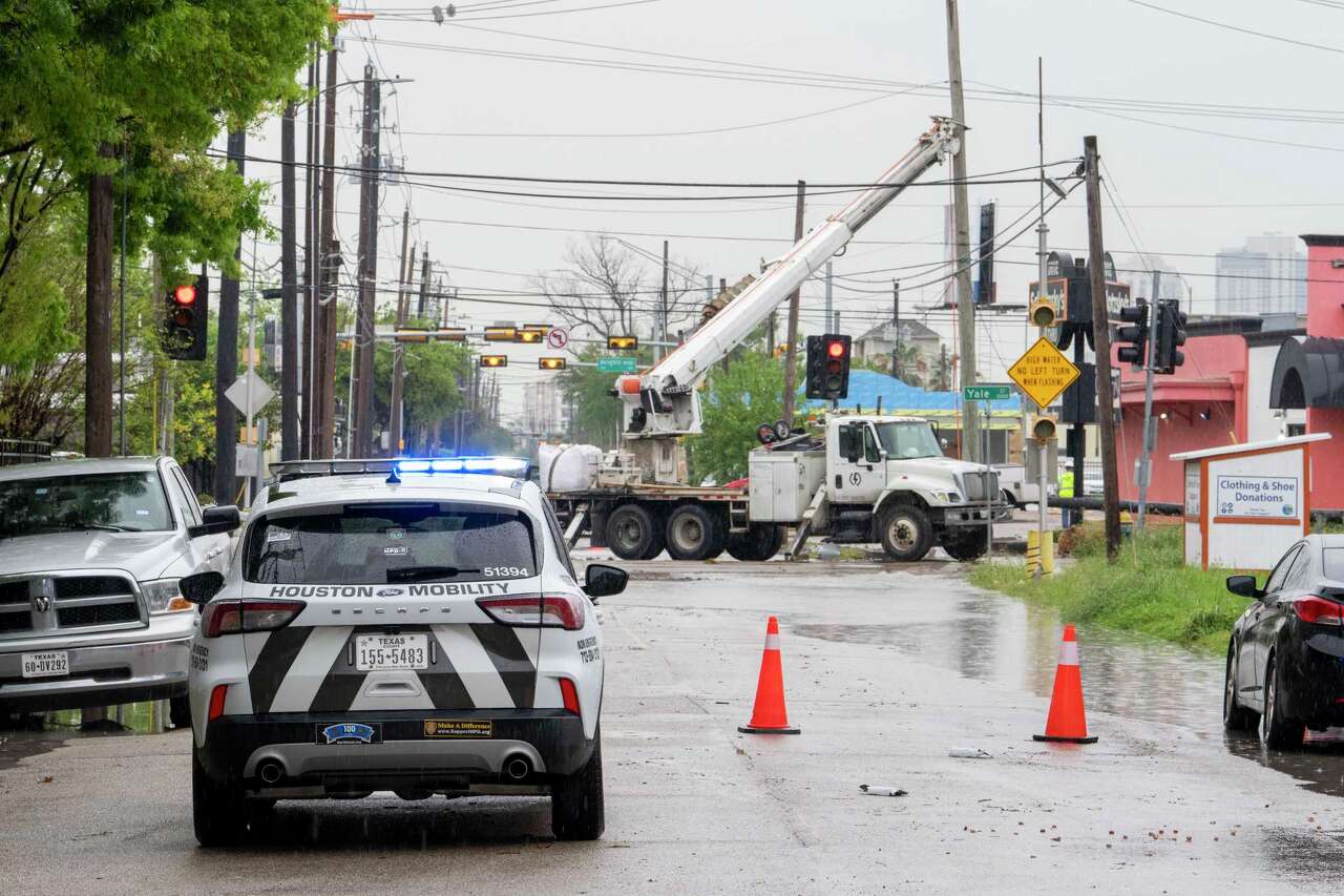 Texas faces water shortages by 2030. It's time to fix Houston's pipes ...