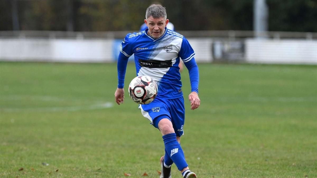 De la Premier a la décima división: La historia de Jamie Cureton, un ...