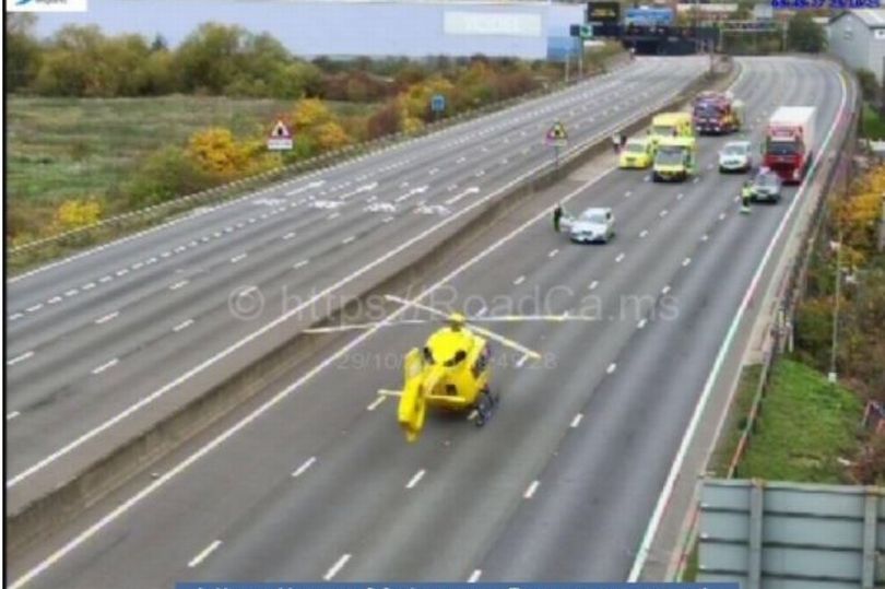 Two rushed to hospital after 'serious' M25 crash as motorway shut for hours