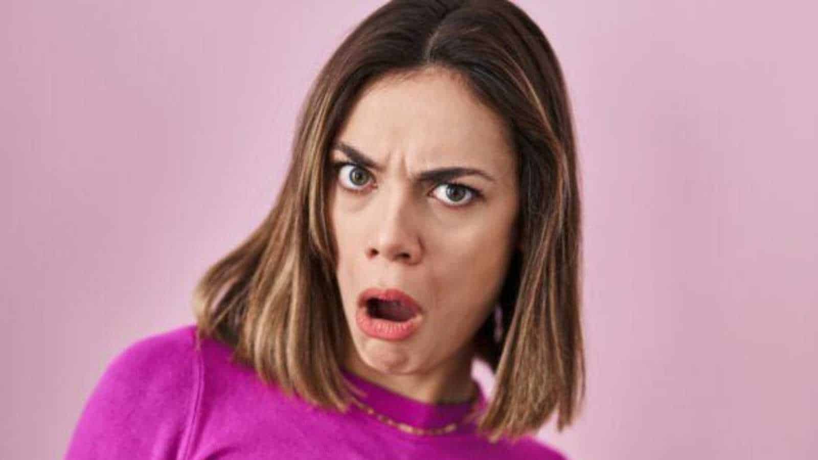 13 Common Behaviors That Annoy People