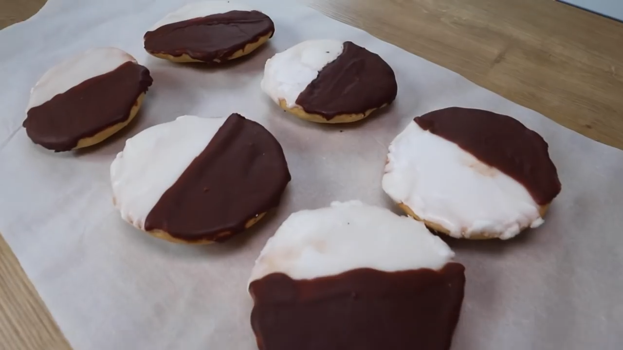 Easy recipe for NYC’s classic black and white cookie