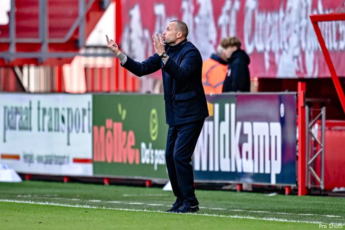 Driessen kijkt naar toekomst Heitinga: 'Dat moet je geen twee keer doen'