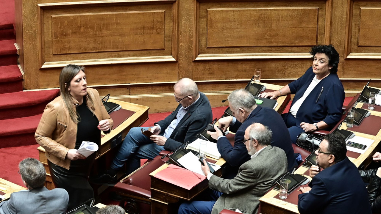 Επεισόδιο Κωνσταντοπούλου - Κανέλλη: «Επί Χούντας έκανε καριέρα» - «Το ...